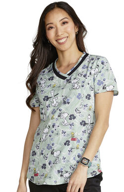 Pediatric Scrubs & Pediatric Nurse Scrub Tops | AllHeart